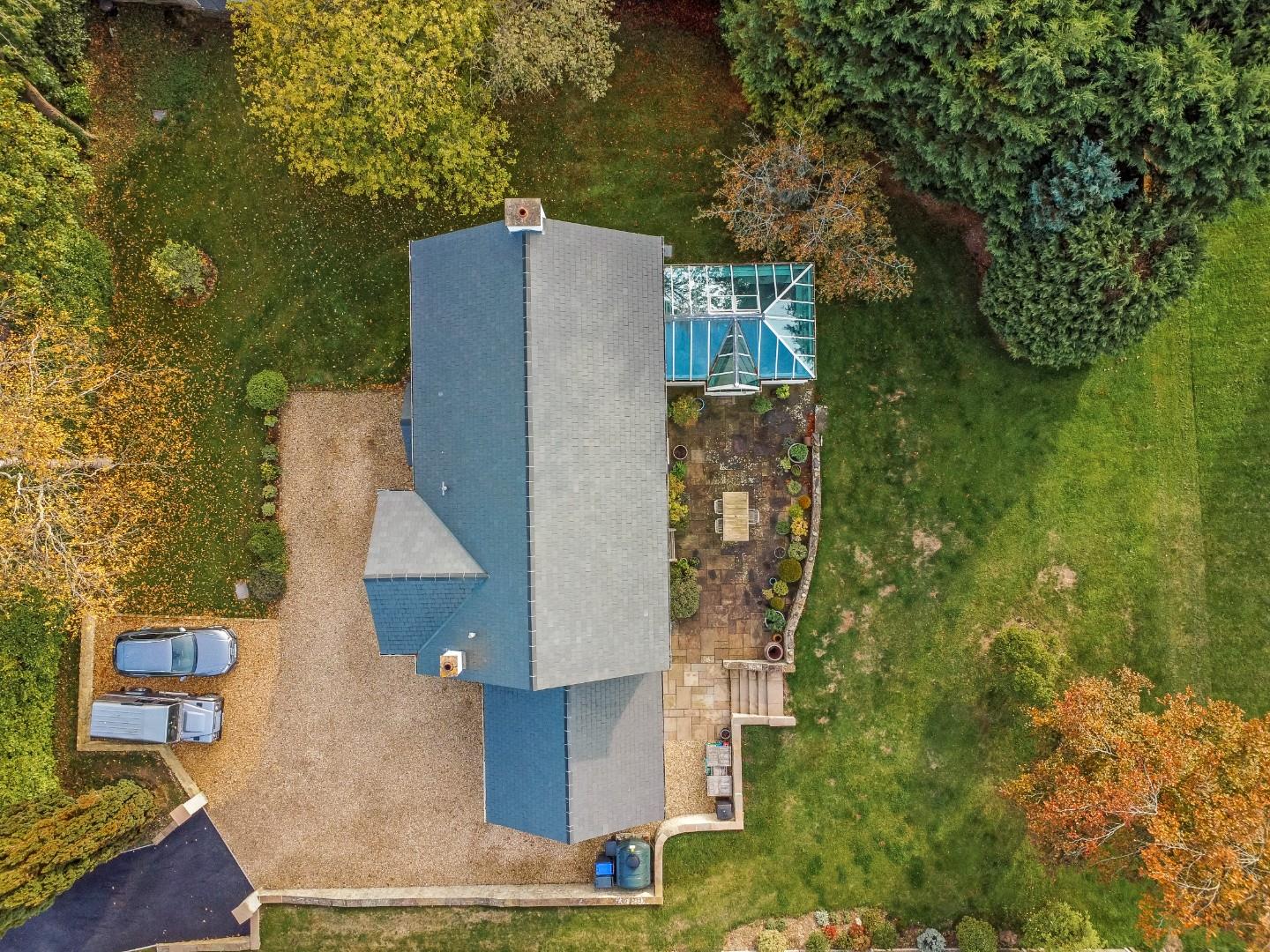 Cow Drove, Chilmark - Estate Agents Myddelton & Major