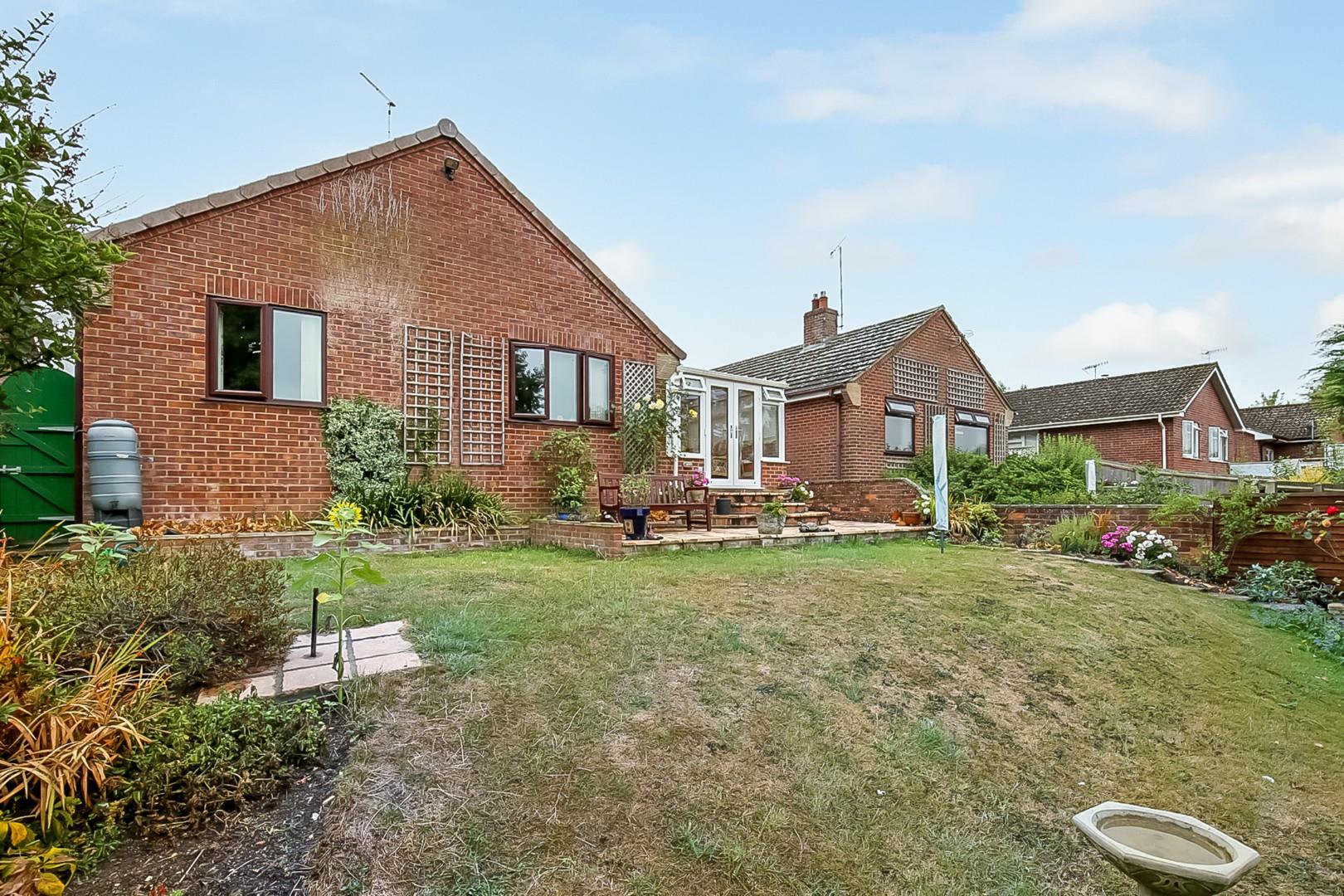 Downlands Close, Downton - Estate Agents Myddelton & Major