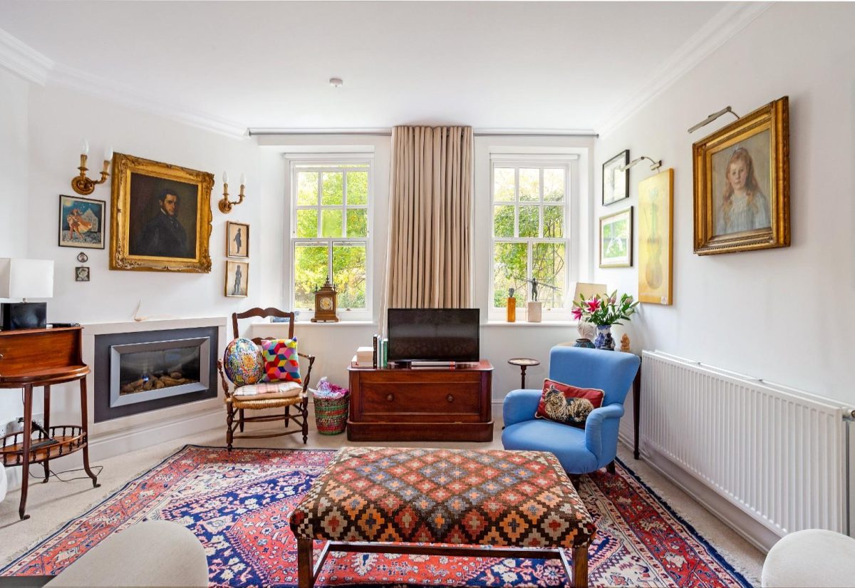 Queenswood House, Salisbury - Myddelton & Major