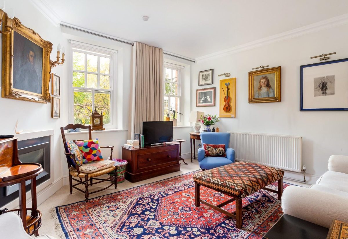 Queenswood House, Salisbury - Myddelton & Major