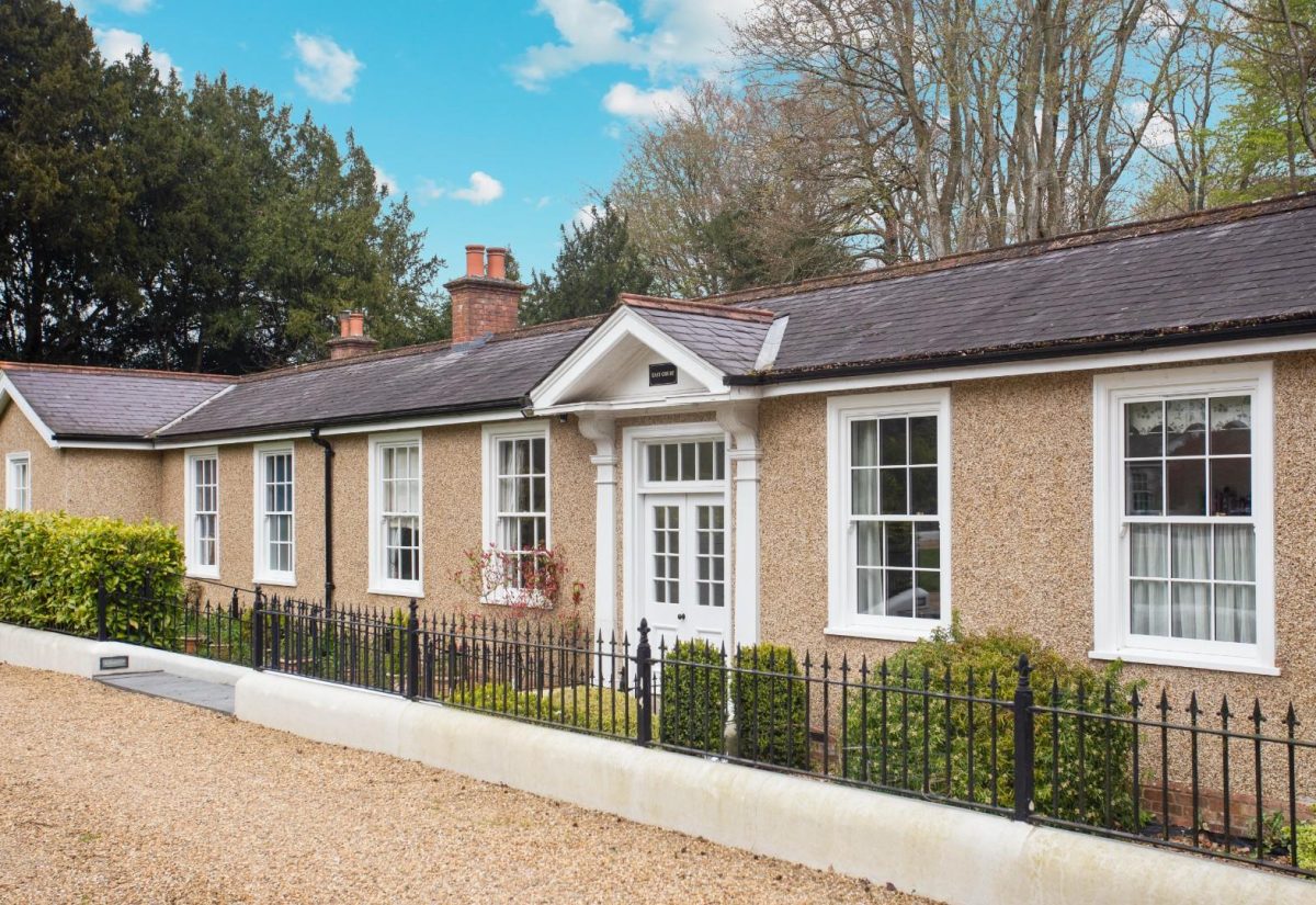 Salisbury Road, Netheravon - Myddelton & Major